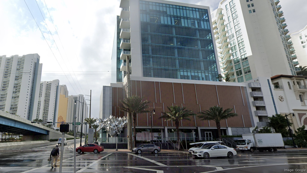 Carl Icahn's Icahn Enterprises hires Robert Flint as Chief Accounting ...