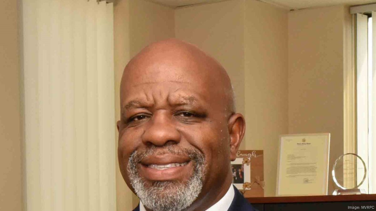 Planning Exec Brian Martin with MVRPC talks 2024 Dayton-area projects ...