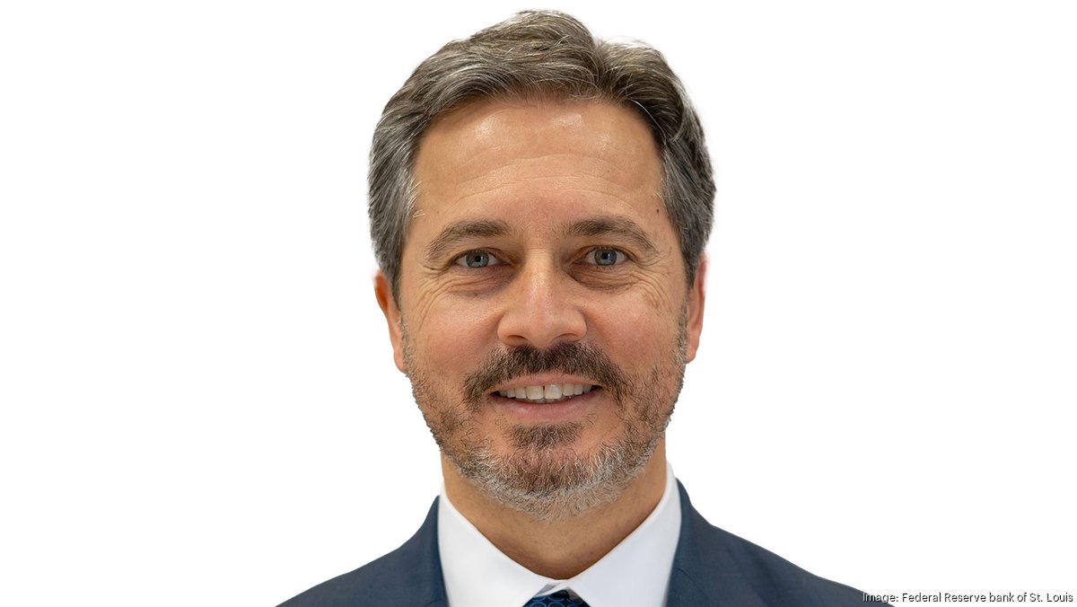 St. Louis Fed President Alberto Musalem says Interest rate cuts could ...