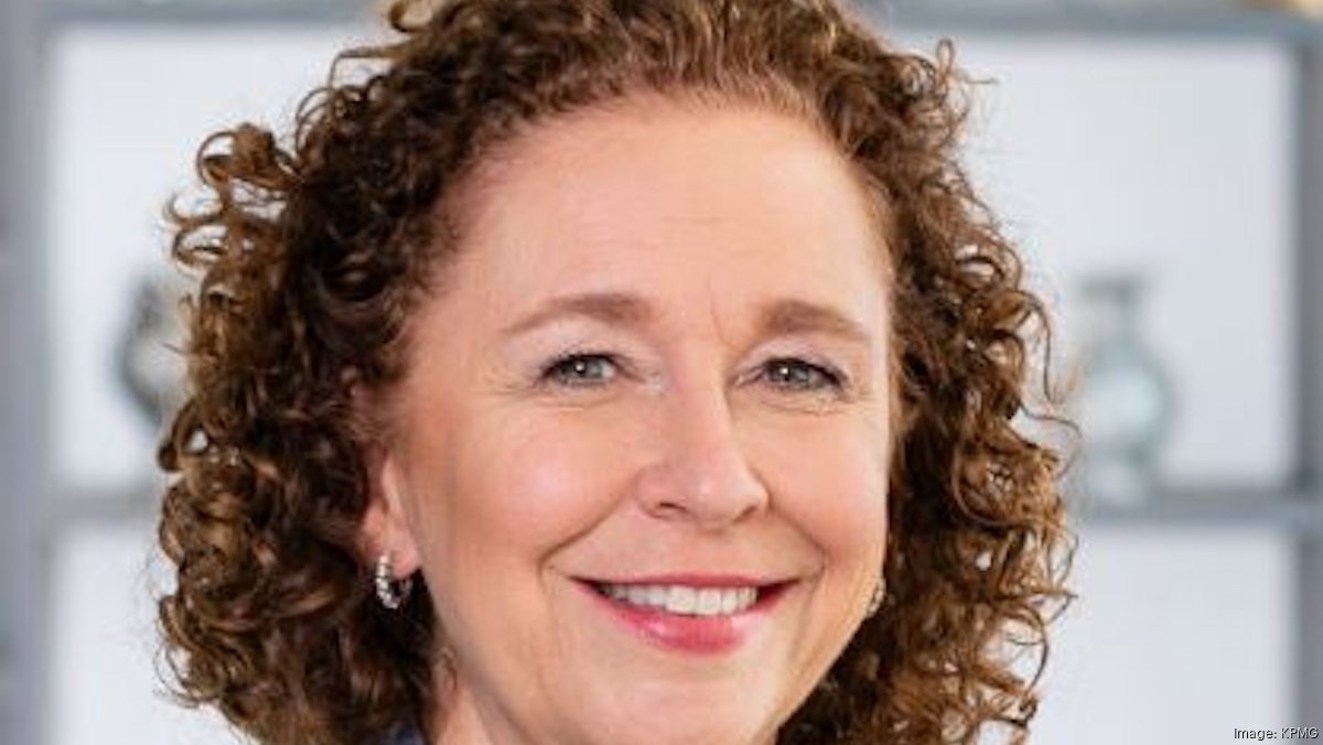 Women are uniquely positioned to spearhead AI adoption, KPMG leader ...