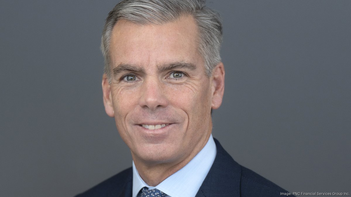 'He's gonna be better than me': Fiserv CEO-elect Michael Lyons receives ...