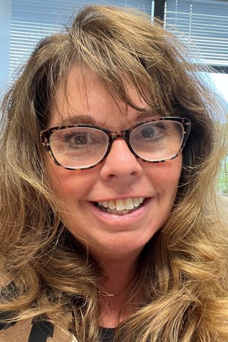 Mental Health Cooperative founder and CEO Pam Womack retires, new CEO ...