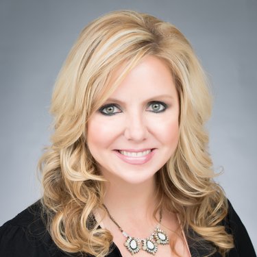 Alexandra Crawley's Instagram, Twitter & Facebook on IDCrawl