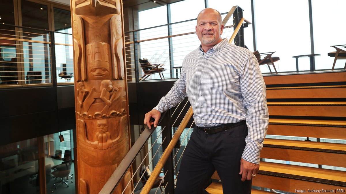 When Jason Childs' NFL career ended, he found a new corporate calling ...