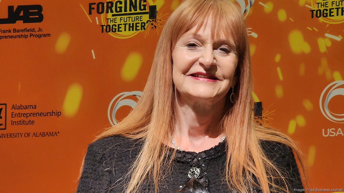 UNCG's Dianne Welsh receives US Association for Small Business and ...