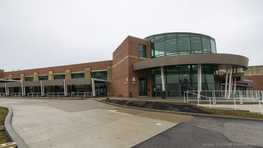 Sharonville Convention Center adds Northern Lights Bar and Grill ...