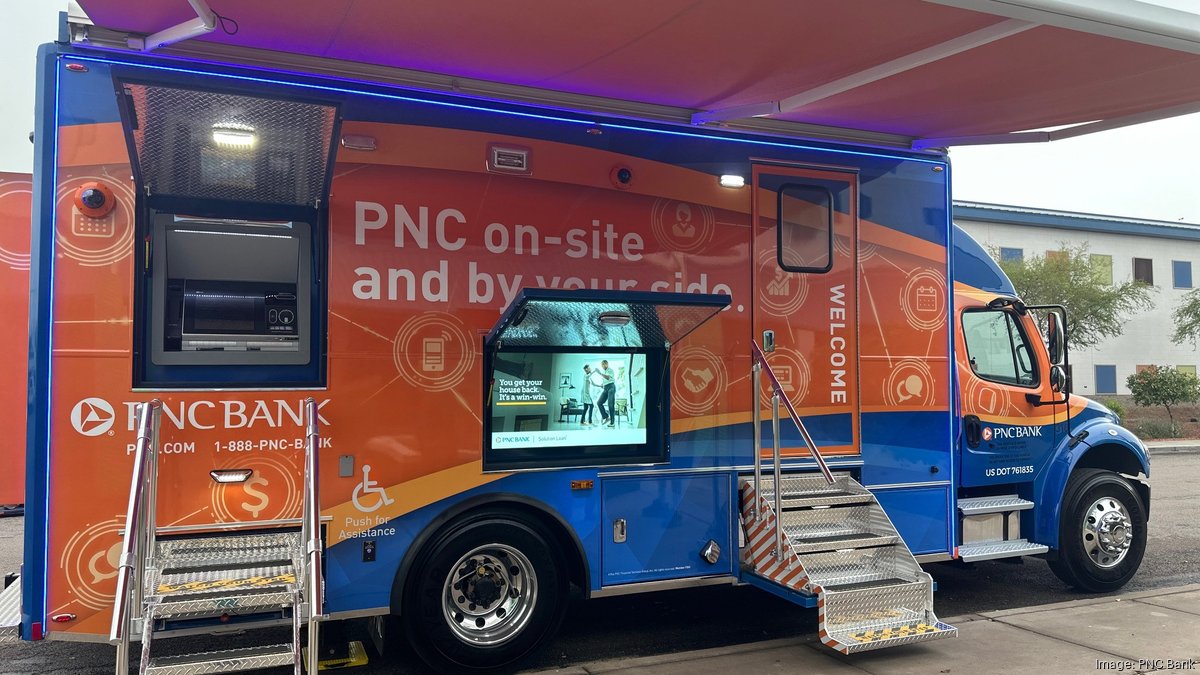 PNC Bank deploys first mobile branch in Phoenix - Phoenix Business Journal