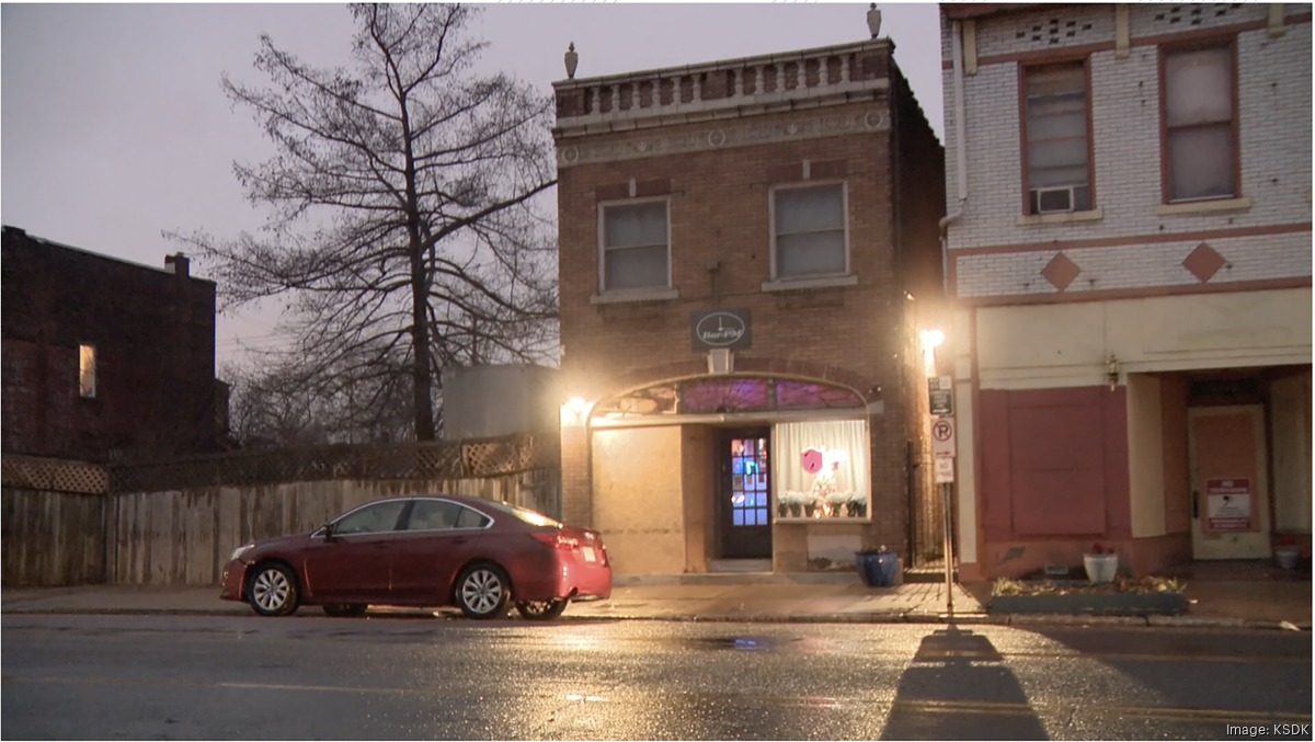 Bar:PM received a letter warning of fines, condemnation due to damage ...