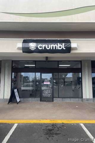 Crumbl Cookies to open second store on Oahu - Pacific Business News