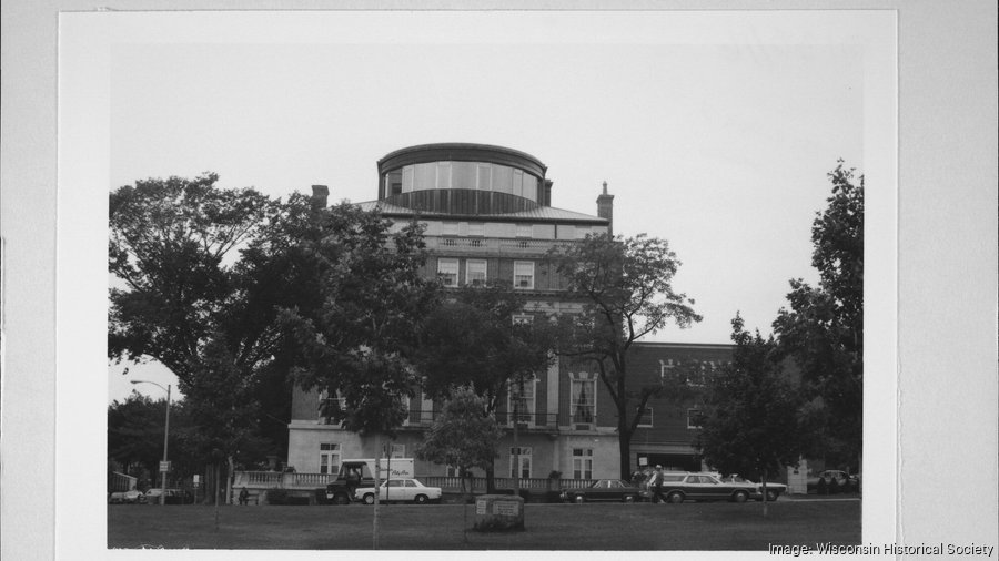 Behind the University Club of Milwaukee's downtown city club closure ...
