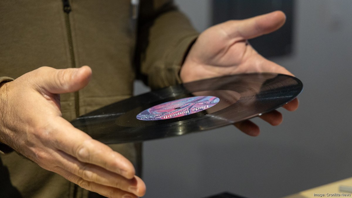 Stinkweeds, other Valley vinyl record stores see uptick in popularity ...