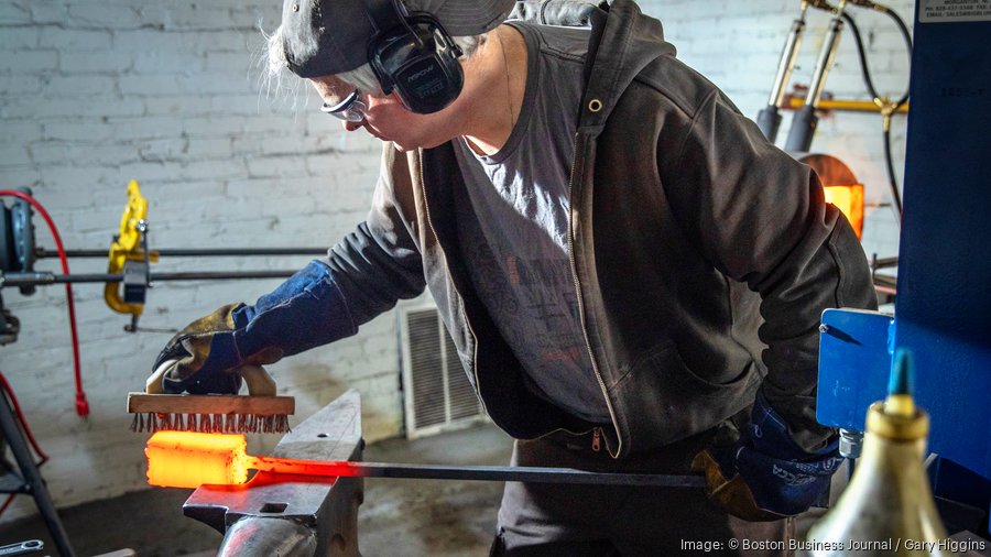 Singer Blade Works in Acton makes hand-forged knives (PHOTOS - Boston ...