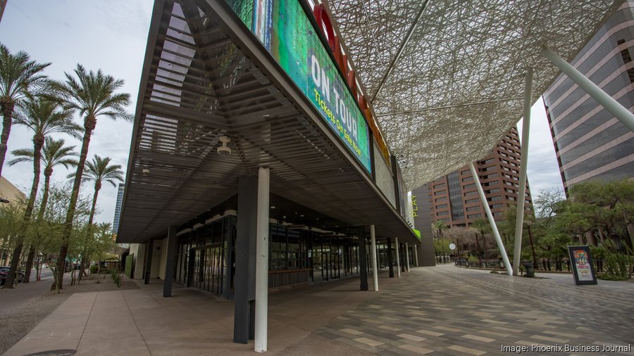 Pretty Decent Concepts to replace former Hooters in downtown Phoenix ...