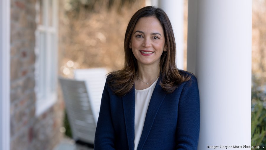 New head of investor relations Jenifer Hollander begins tenure at FedEx ...