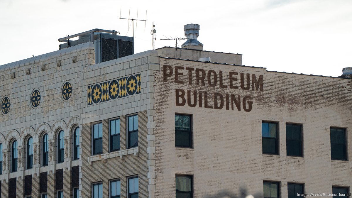 Historic downtown Wichita buildings find new life as apartments, hotels ...
