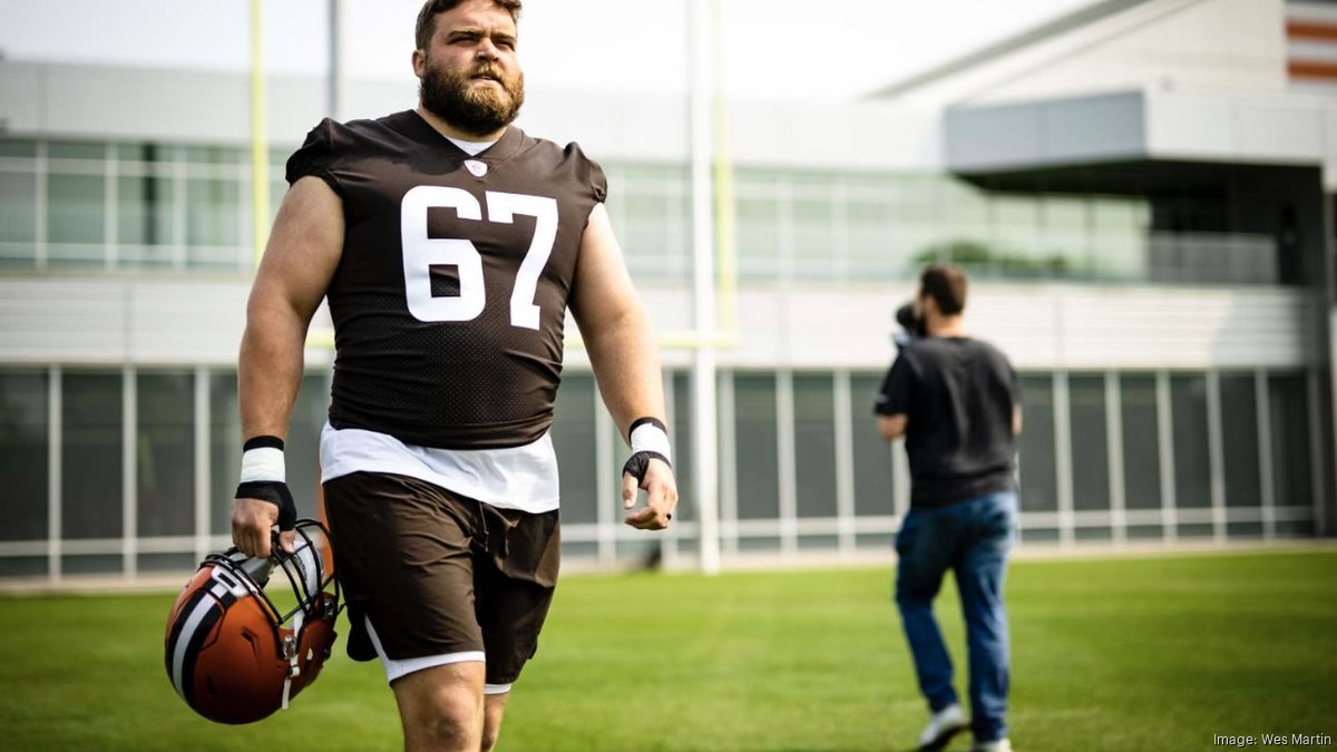 Coldwell Banker Heritage welcomes NFL player Wes Martin to staff ...