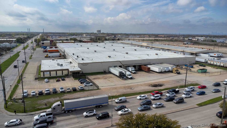 Holt Lunsford's family office makes logistics play - Dallas Business ...
