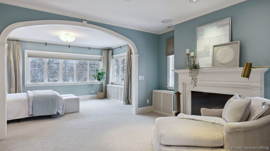 Minneapolis' Lowry Hill home lists for $2.8M - Minneapolis / St. Paul ...