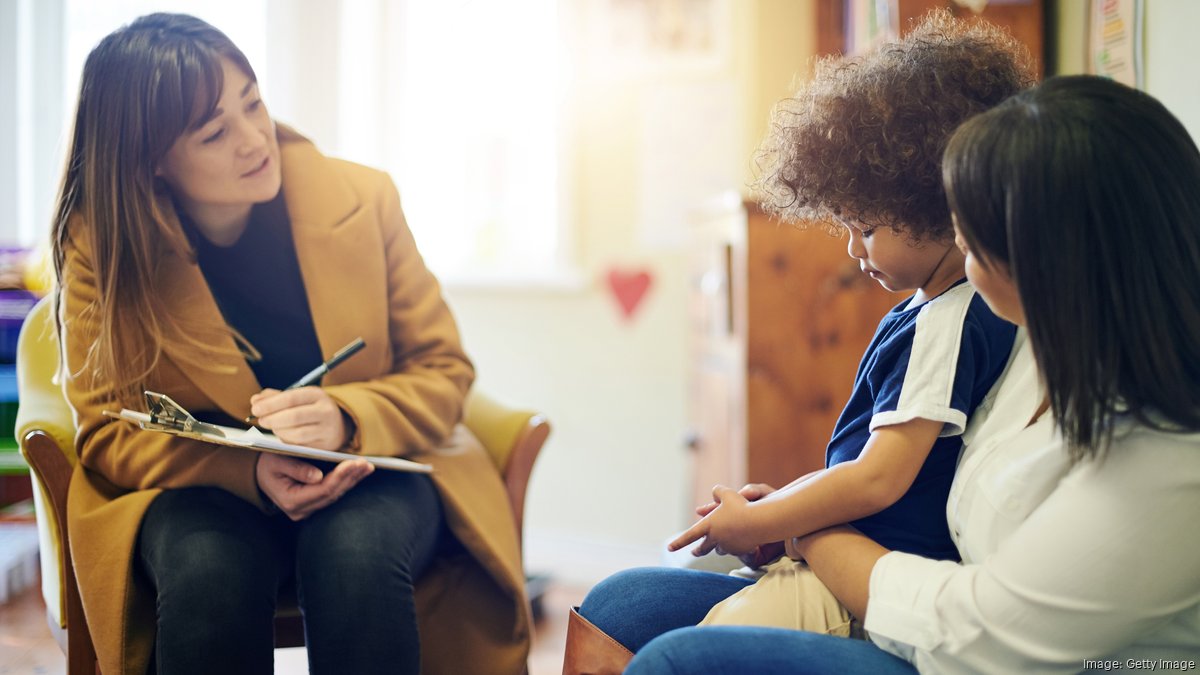 Kaiser Permanente supports work to increase mental health professionals ...