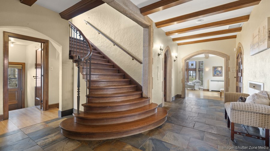 Look Inside: UWM sells former chancellor’s residence for $1M ...