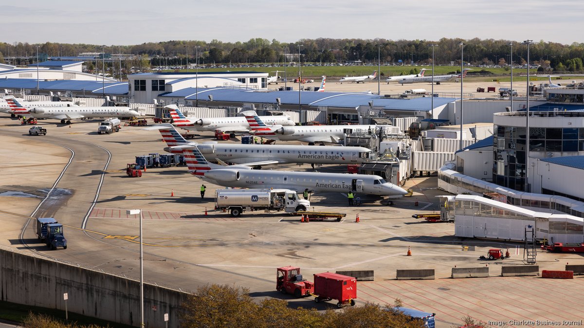 American Airlines goes all-in on tech, with CLT a high priority ...