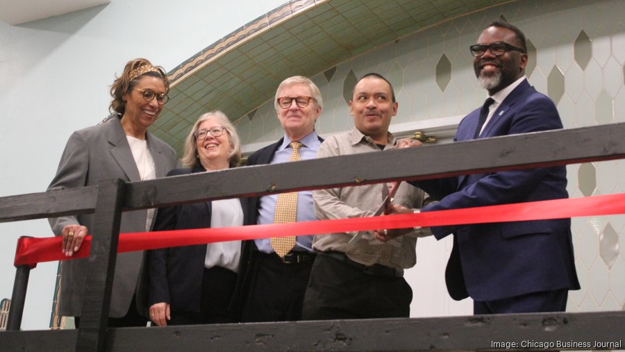 Holsten Real Estate redevelops YMCA into apartments - Chicago Business ...