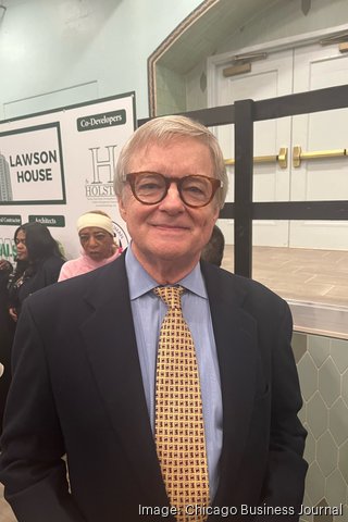 Holsten Real Estate redevelops YMCA into apartments - Chicago Business ...