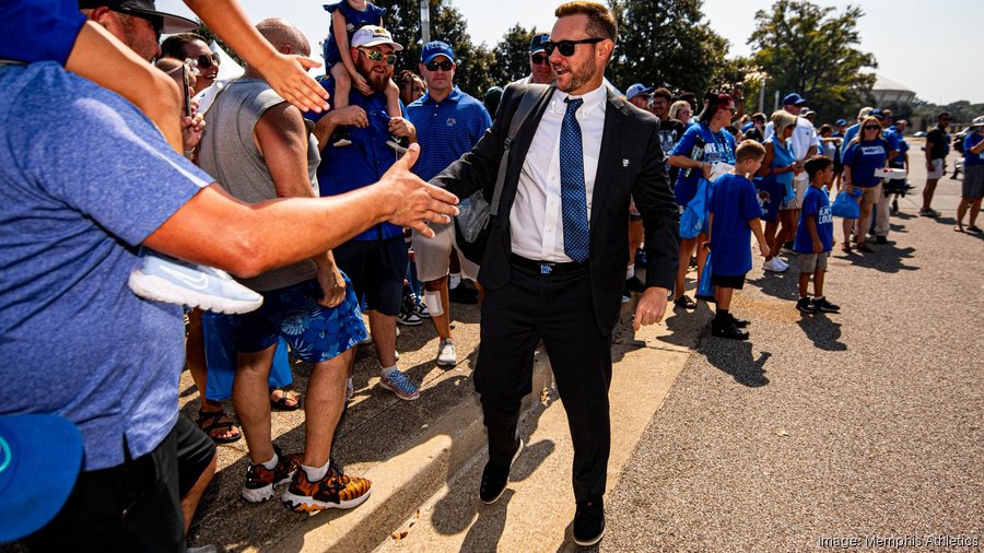 University of Memphis extends football coach Ryan Silverfield with new ...