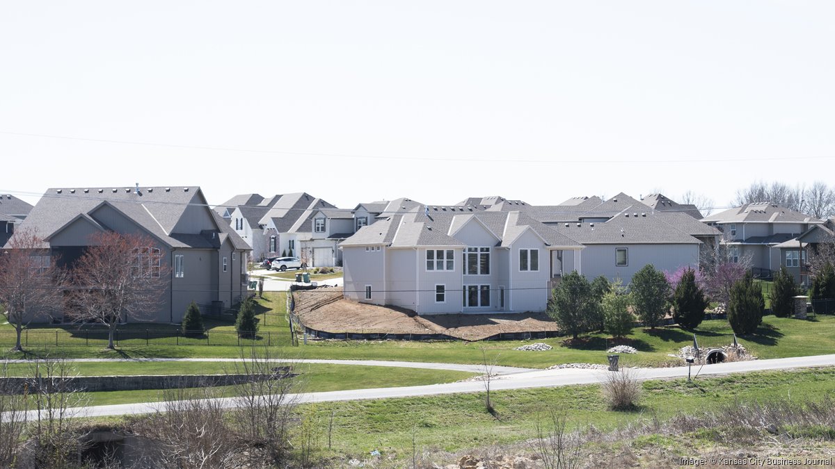 3 things KC Realtors are watching as selling heats up - Kansas City ...