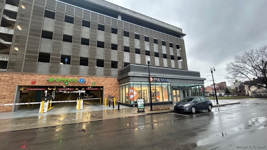 PNC's newest branch design unveiled in Pittsburgh - Pittsburgh Business ...