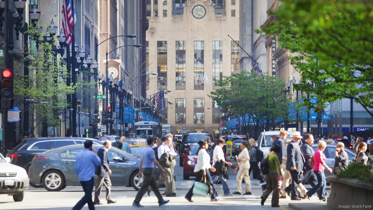 Downtown Chicago office leasing sees little progress in Q1 - Chicago ...