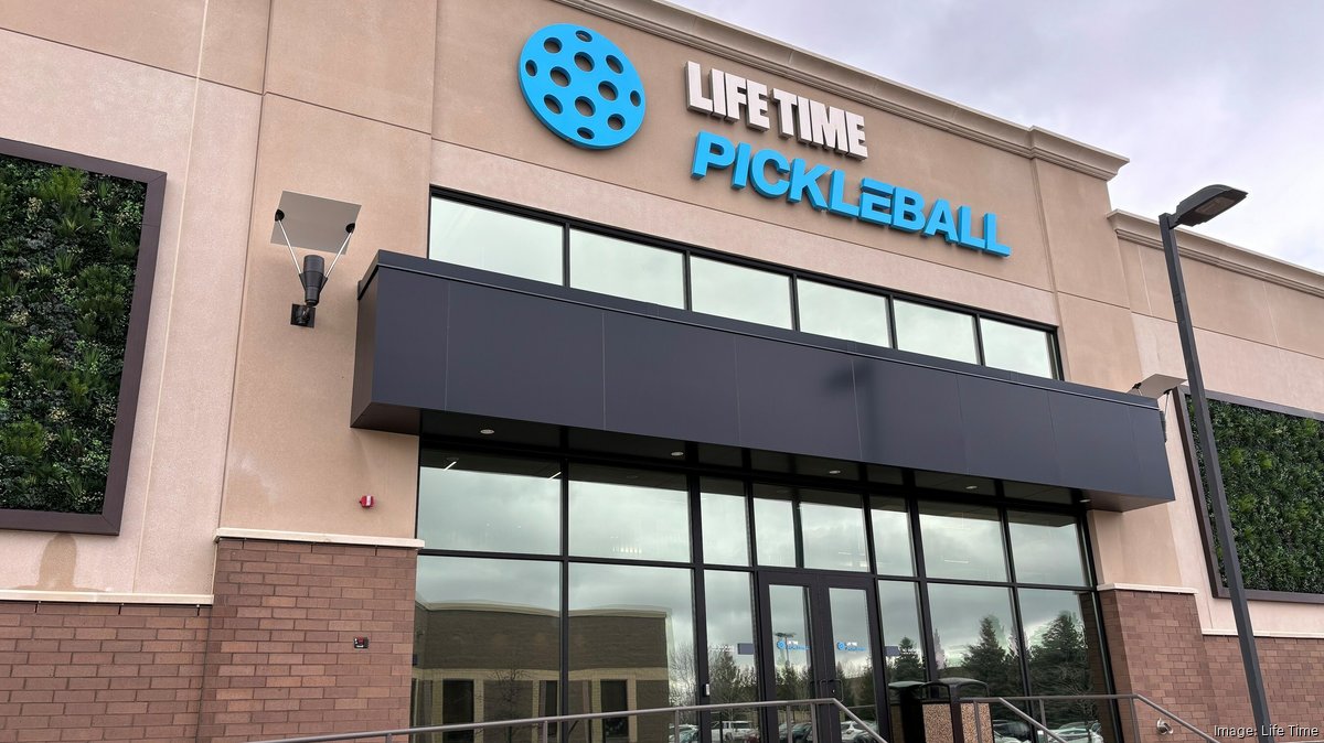 Life Time opens its first pickleball concept location in Chanhassen ...