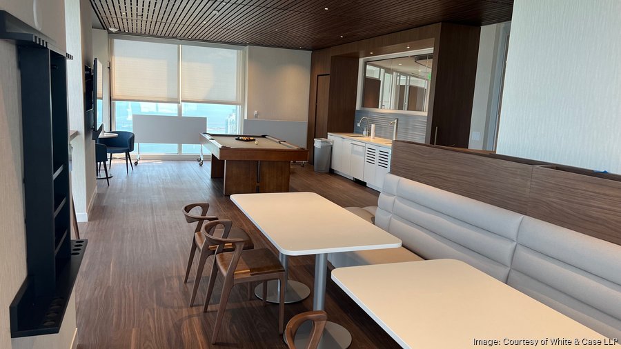 White & Case expands office in Miami's Southeast Financial Center ...