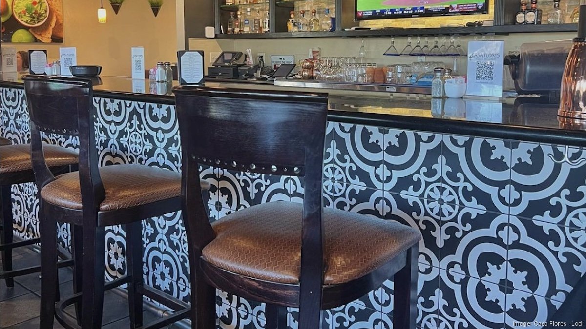 Flores Mexican Restaurant Bars Bar Flores Cocktail Bar Restaurant In