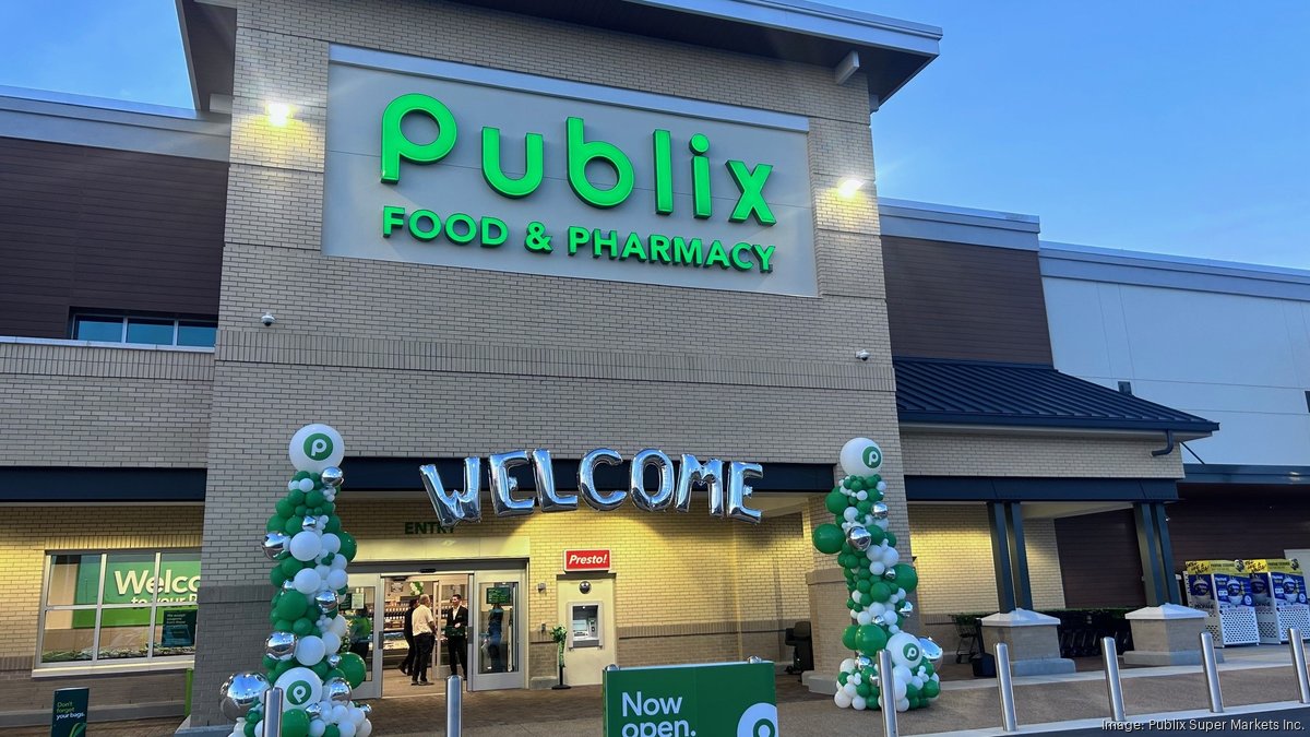Publix opens at Fruitville Farms in Sarasota - Tampa Bay Business Journal