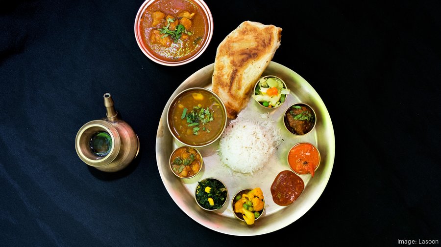 Steve's Chicken, Lasoon and Valor Bar open at Pearlridge Center ...