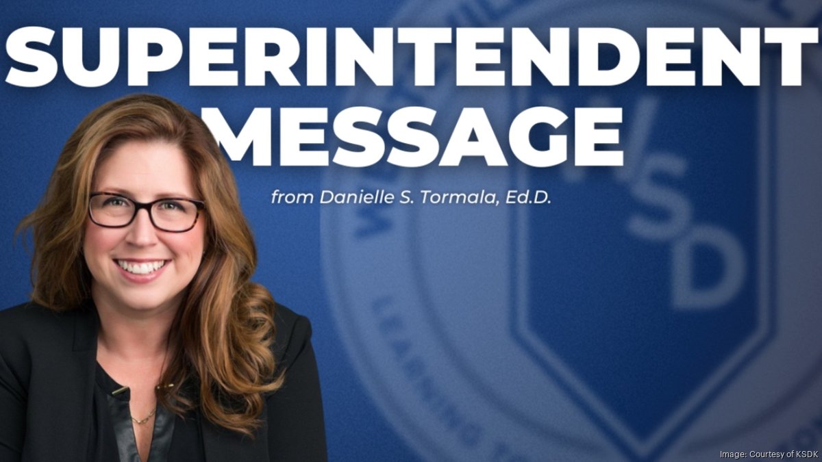 After surprise Wentzville school district board meeting, superintendent ...