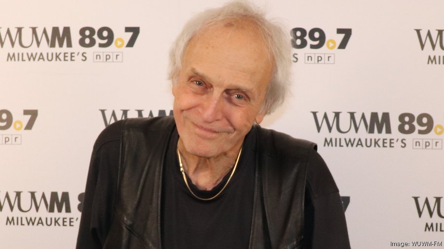 Legendary Bob Reitman, of WUWM, WKTI and other radio stations ...