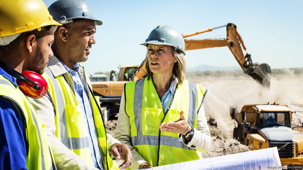 Growth signals and construction industry trends to watch in 2024 ...