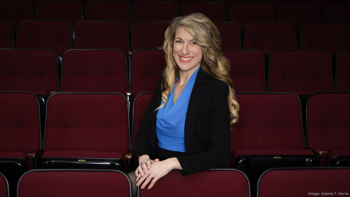 The Repertory Theatre of St. Louis names Kate Bergstrom as new artistic ...