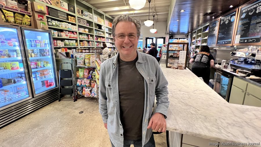Austin's Royal Blue Grocery going strong despite Foxtrot's demise ...