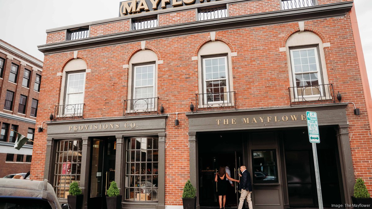 The Mayflower restaurant and cocktail lounge opens in historic Troy ...