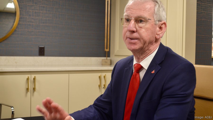 Santander commercial lending chief: 'We're going to be very disciplined ...