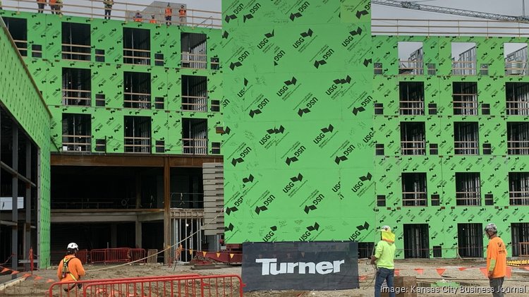 Margaritaville hotel in KCK's Homefield hits construction milestone ...