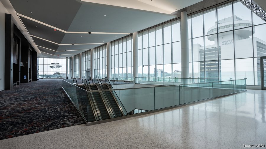 First look at Milwaukee's $456 million Baird Center convention center ...