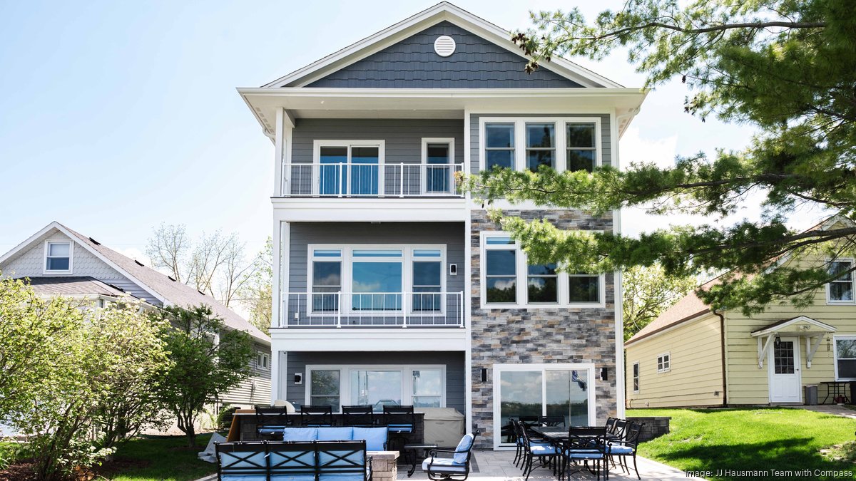 Pewaukee Lake home with outdoor kitchen hits the market for $2.4M: Open ...