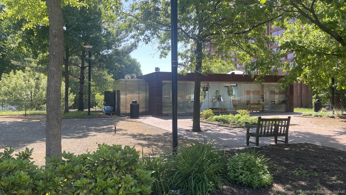 Avram Hornik to open seasonal beer garden on Independence Mall ...