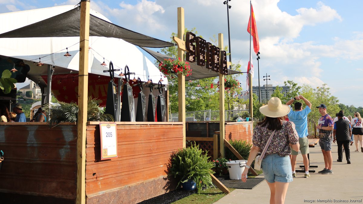 SmokeSlam BBQ cooking contest sells out team spots for May event at Tom ...