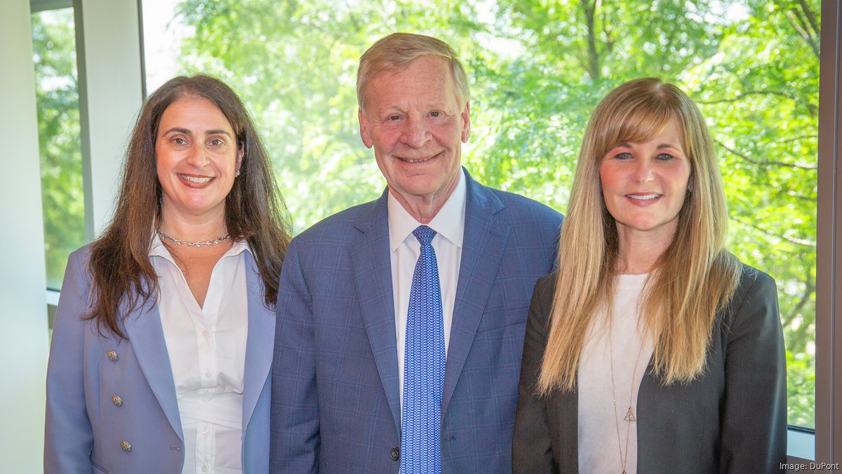 DuPont to split into three public companies, names successor to CEO Ed ...