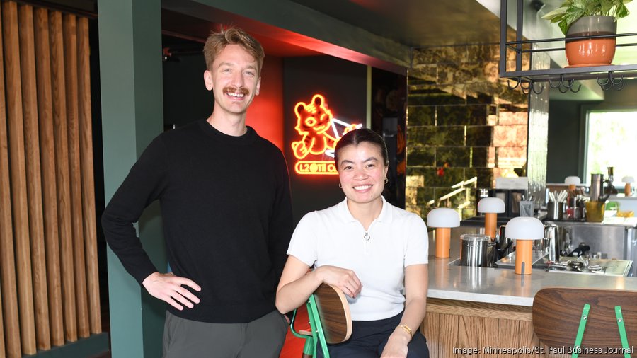 Tii Cup's 10th location brings spiked boba to Uptown Minneapolis ...